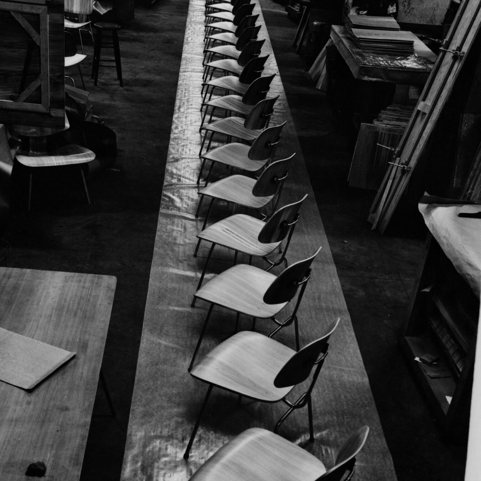 Grandes Designers - Charles Eames - Essência - O blog dos móveis de design